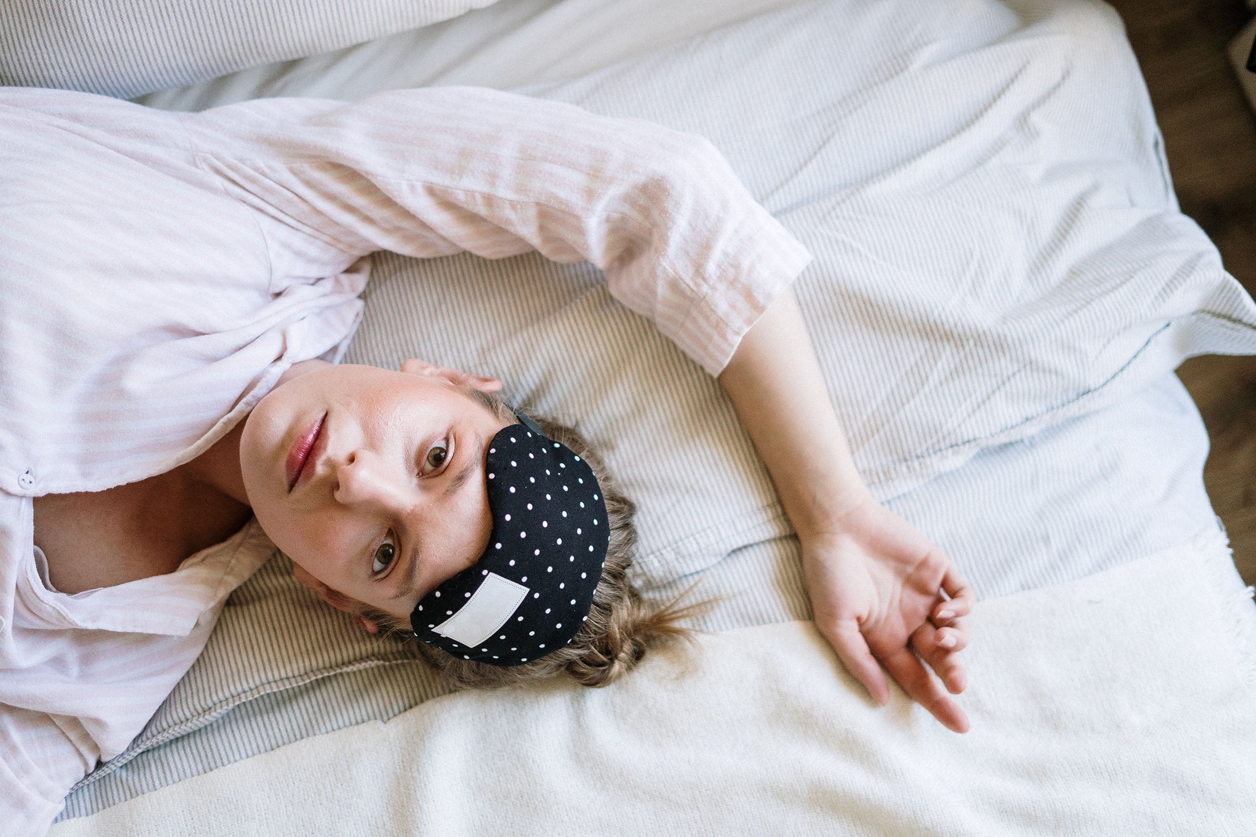 Do sleep eye masks work? How light is keeping us awake. – Echor